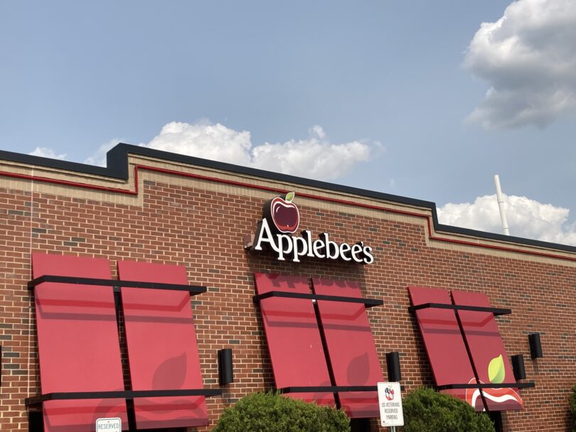 Newtown Applebee's To Add Outdoor Patio - NewtownPANow.com